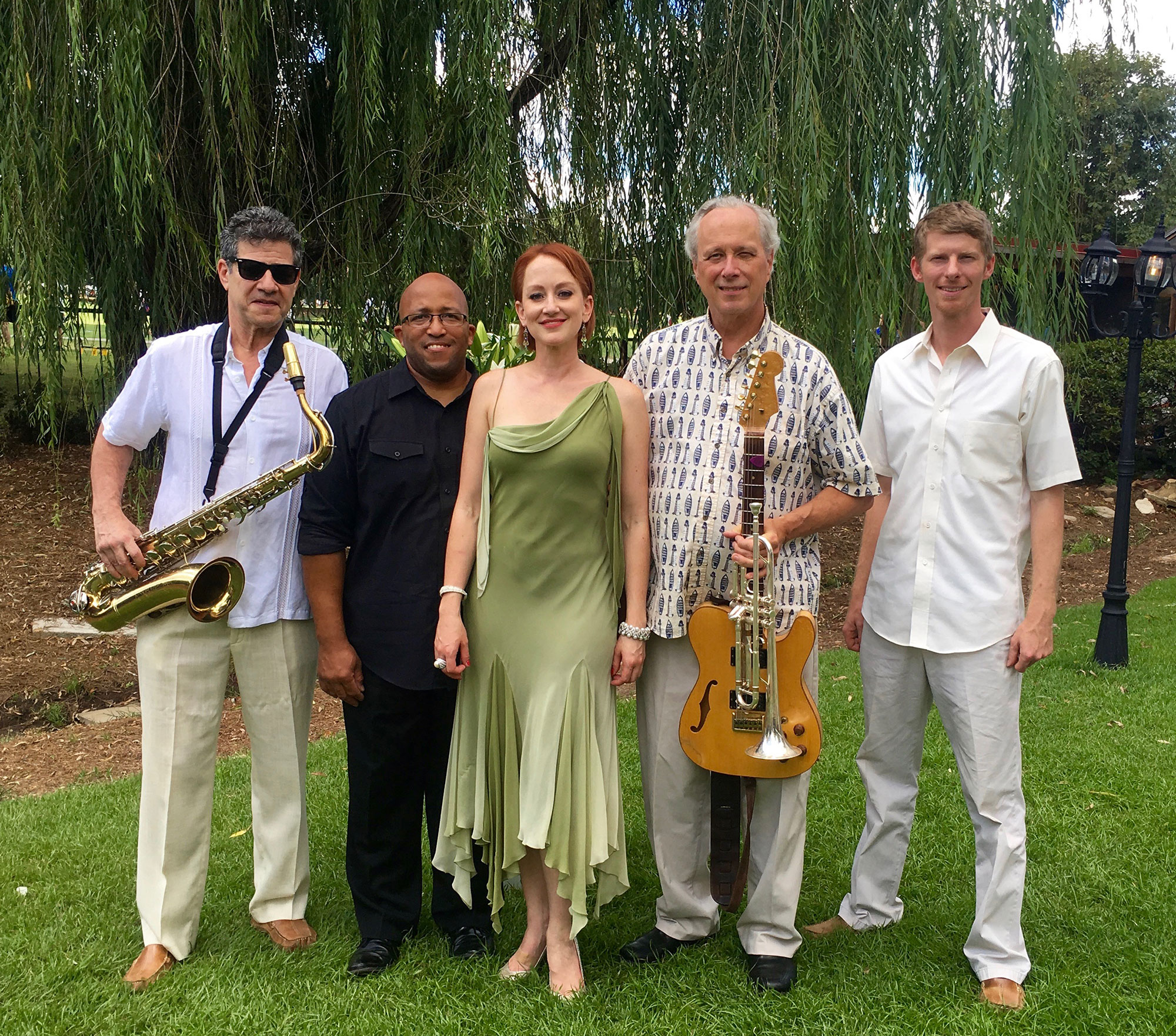 ECE - DEB BOWMAN & THE BIG LOVE BAND